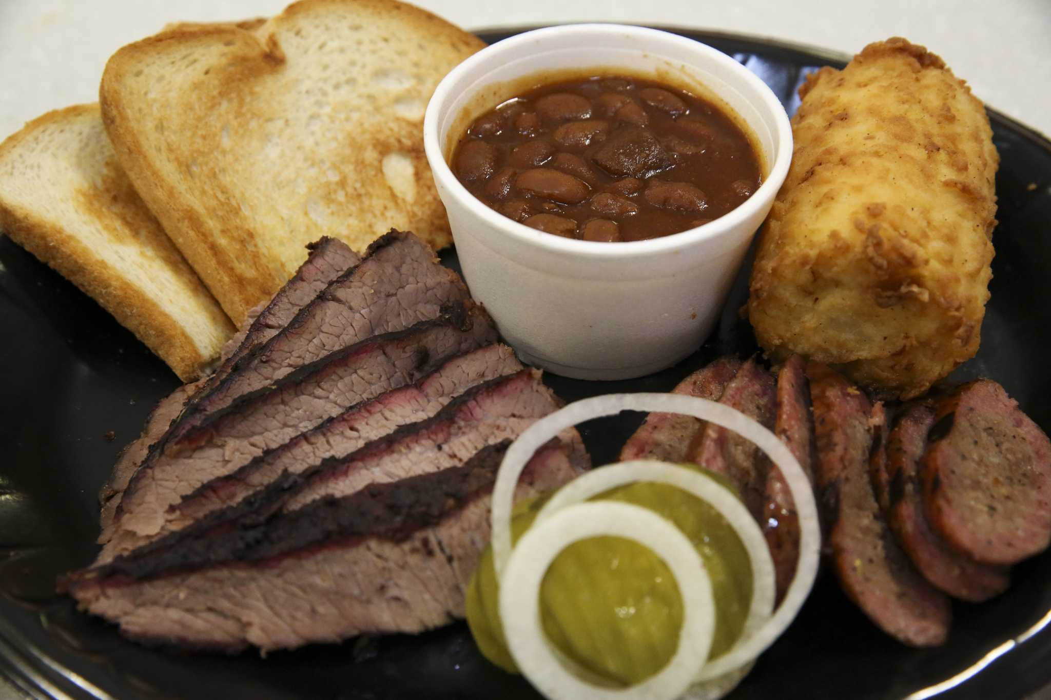 Listen: Ray’s BBQ Shack writes a new chapter of Third Ward barbecue ...