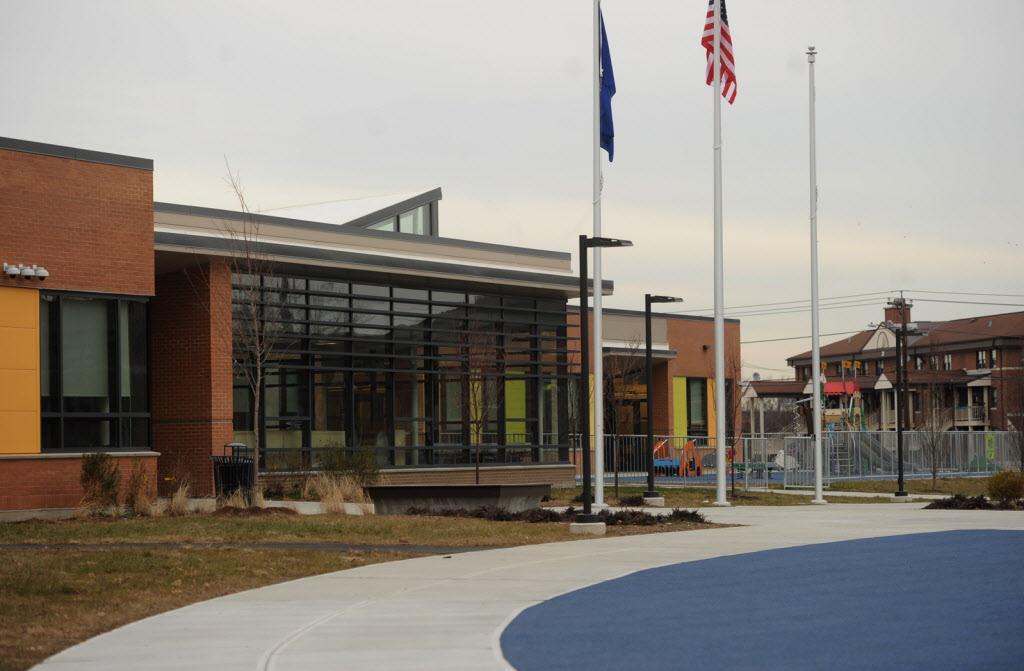 City Middle School students to debate