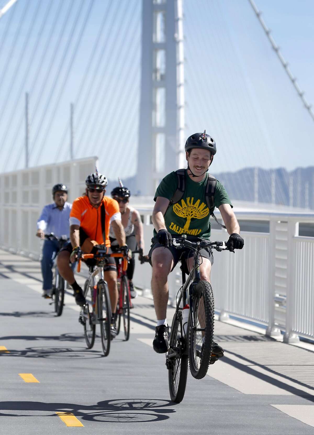 Bay Bridge bike ride now goes halfway to SF, 7 days a week