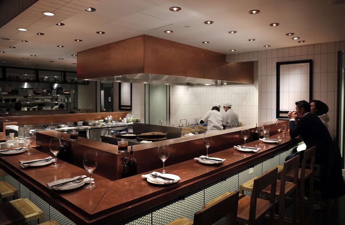 China Live brings a modern sensibility to Chinatown