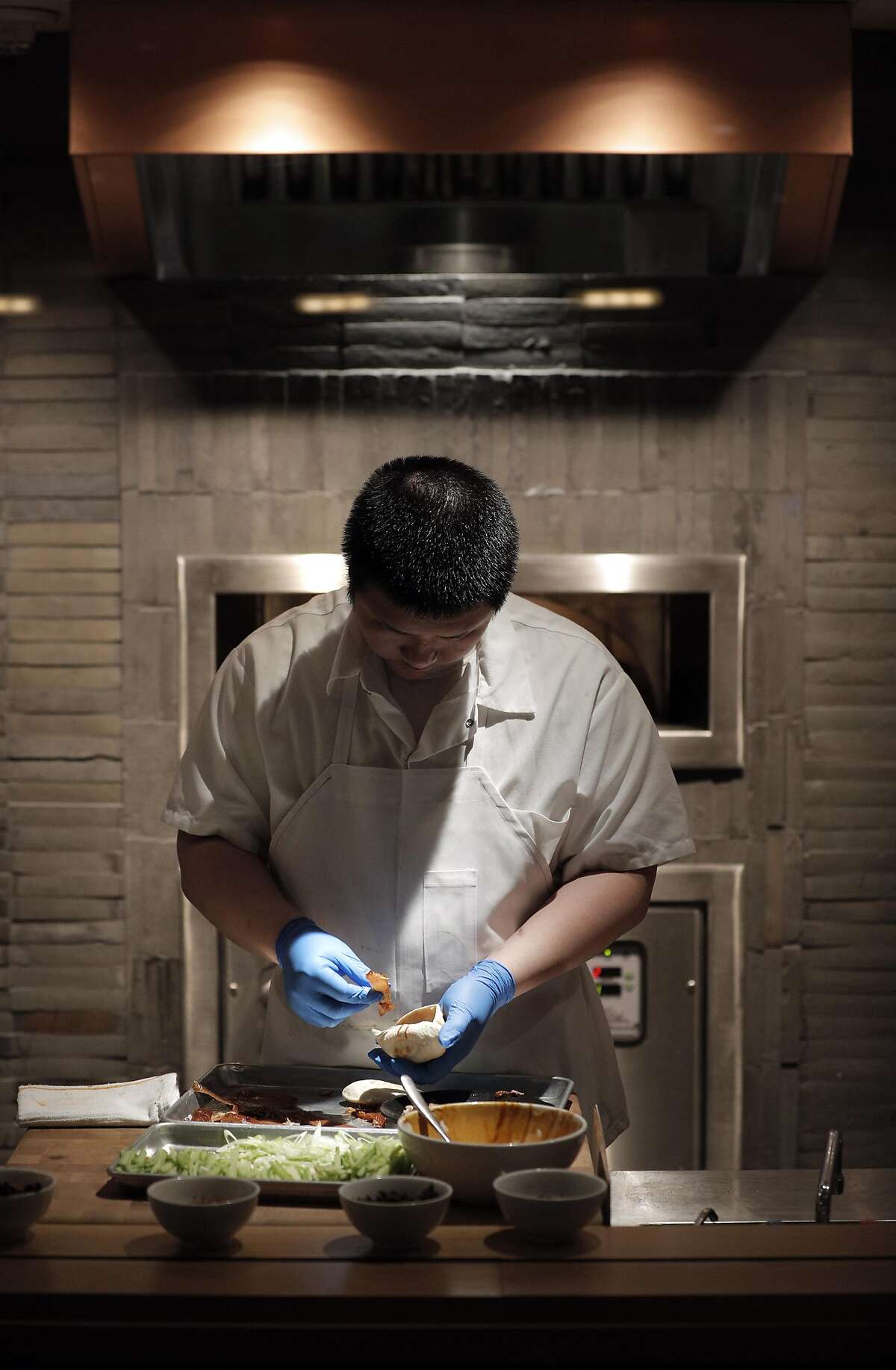 China Live brings a modern sensibility to Chinatown