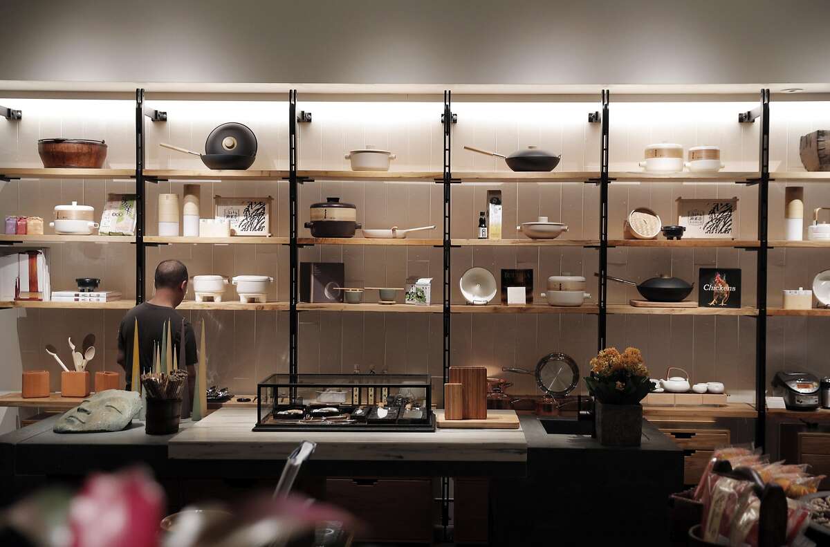 China Live brings a modern voice to dining in Chinatown