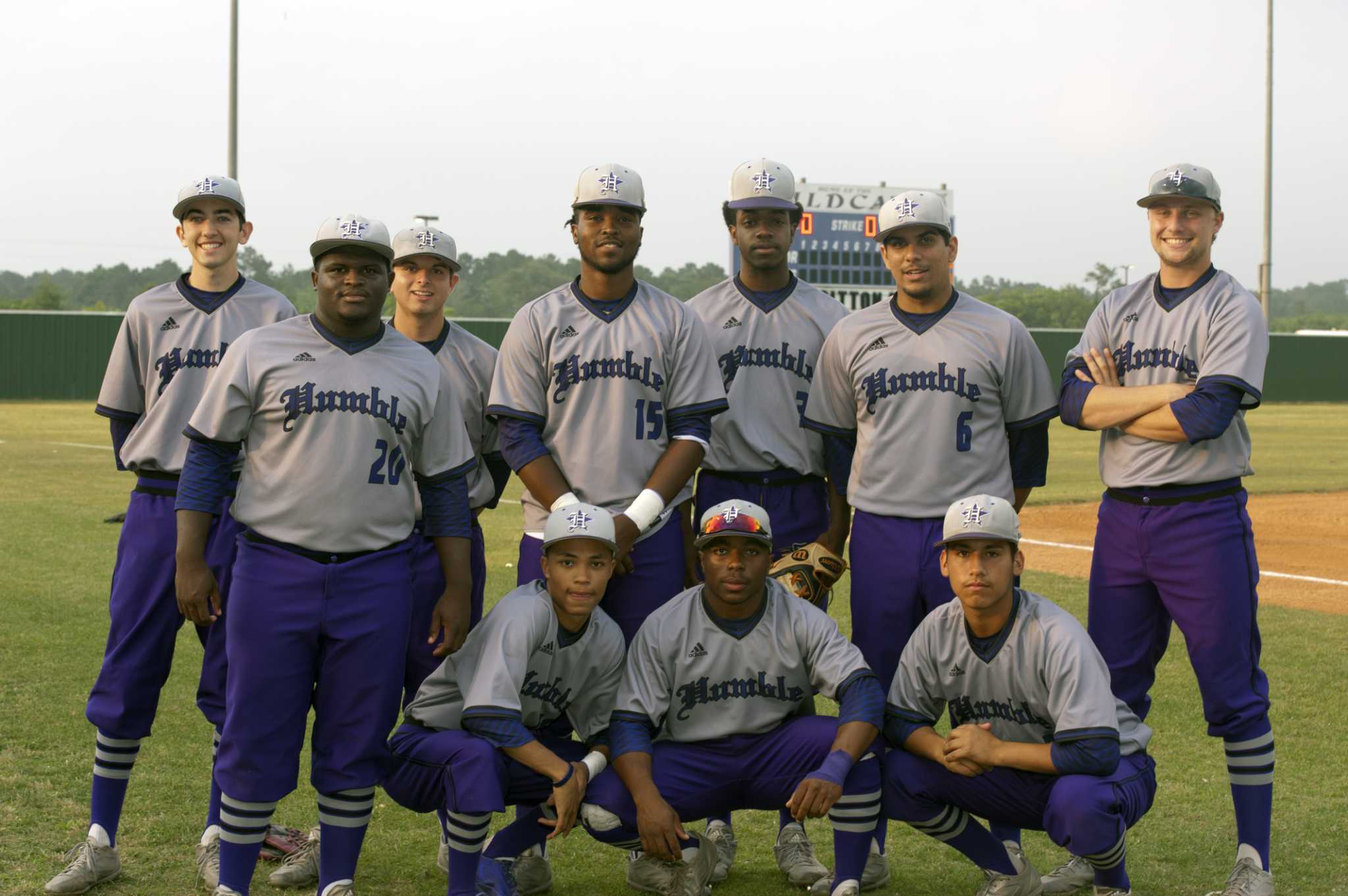 Humble seniors lead march into the playoffs