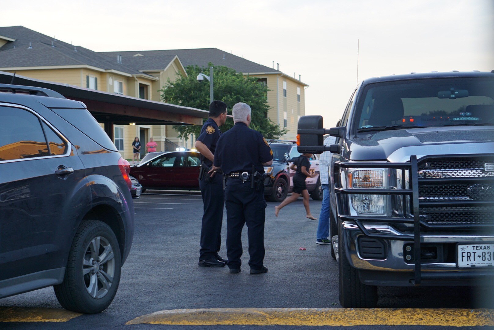 DEA agent shoots suspect in narcotics investigation