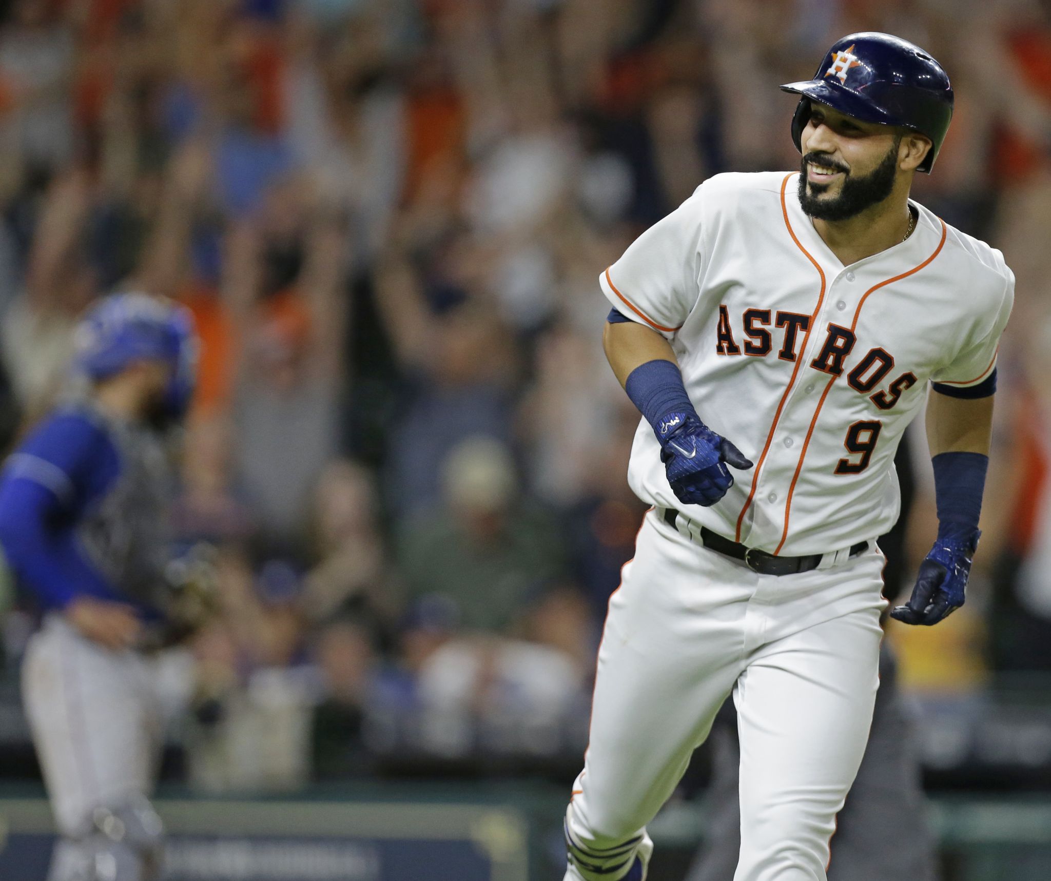 The All-Star case for Astros' Marwin Gonzalez, Chris Devenski