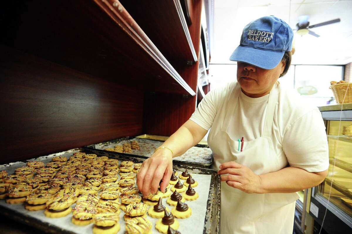 Stamford bakery earns award for community contributions