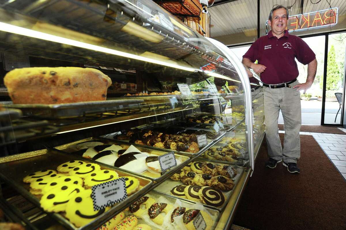 Stamford bakery earns award for community contributions