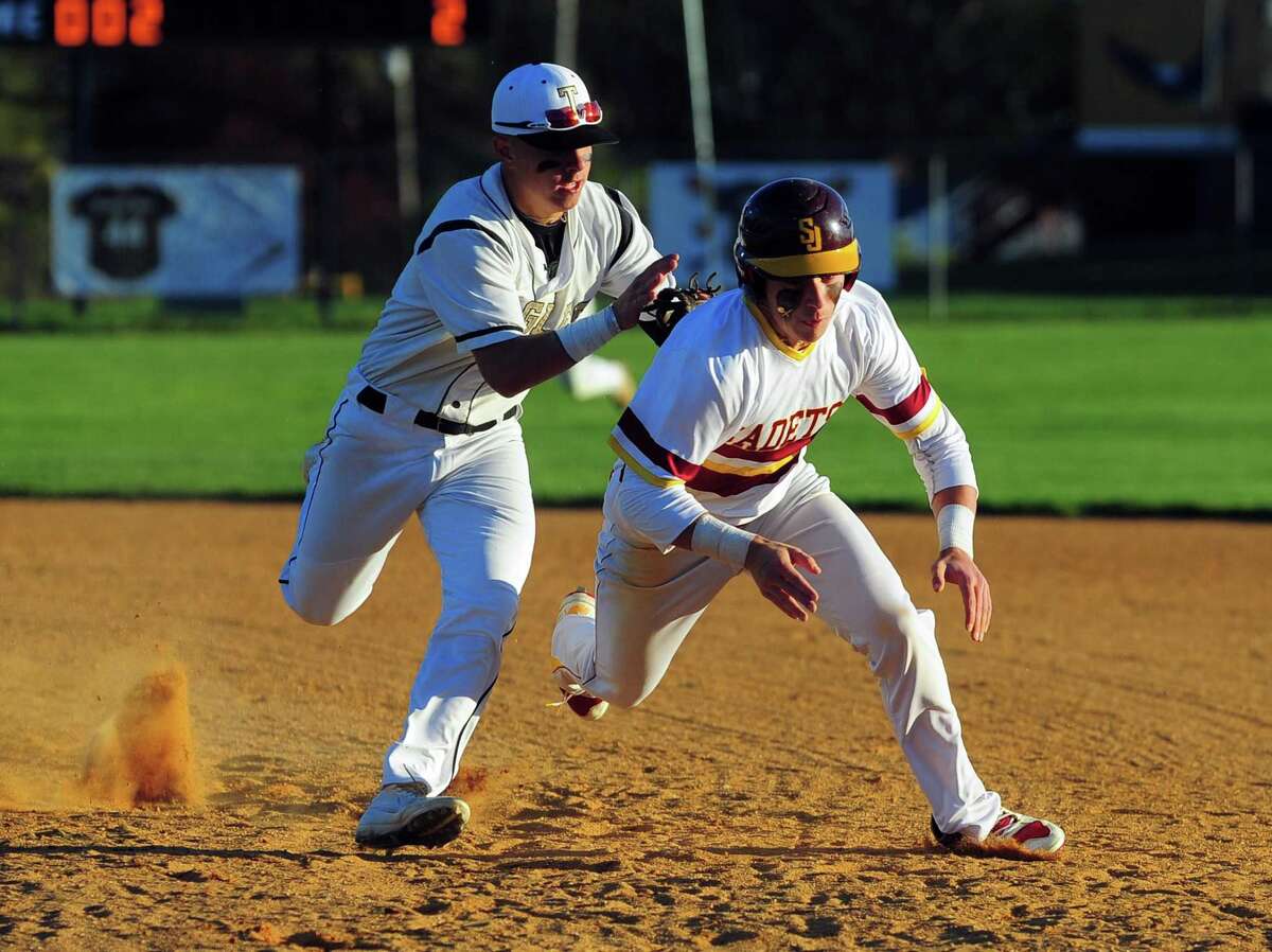 Lojko, Trumbull baseball settle in to beat St. Joseph