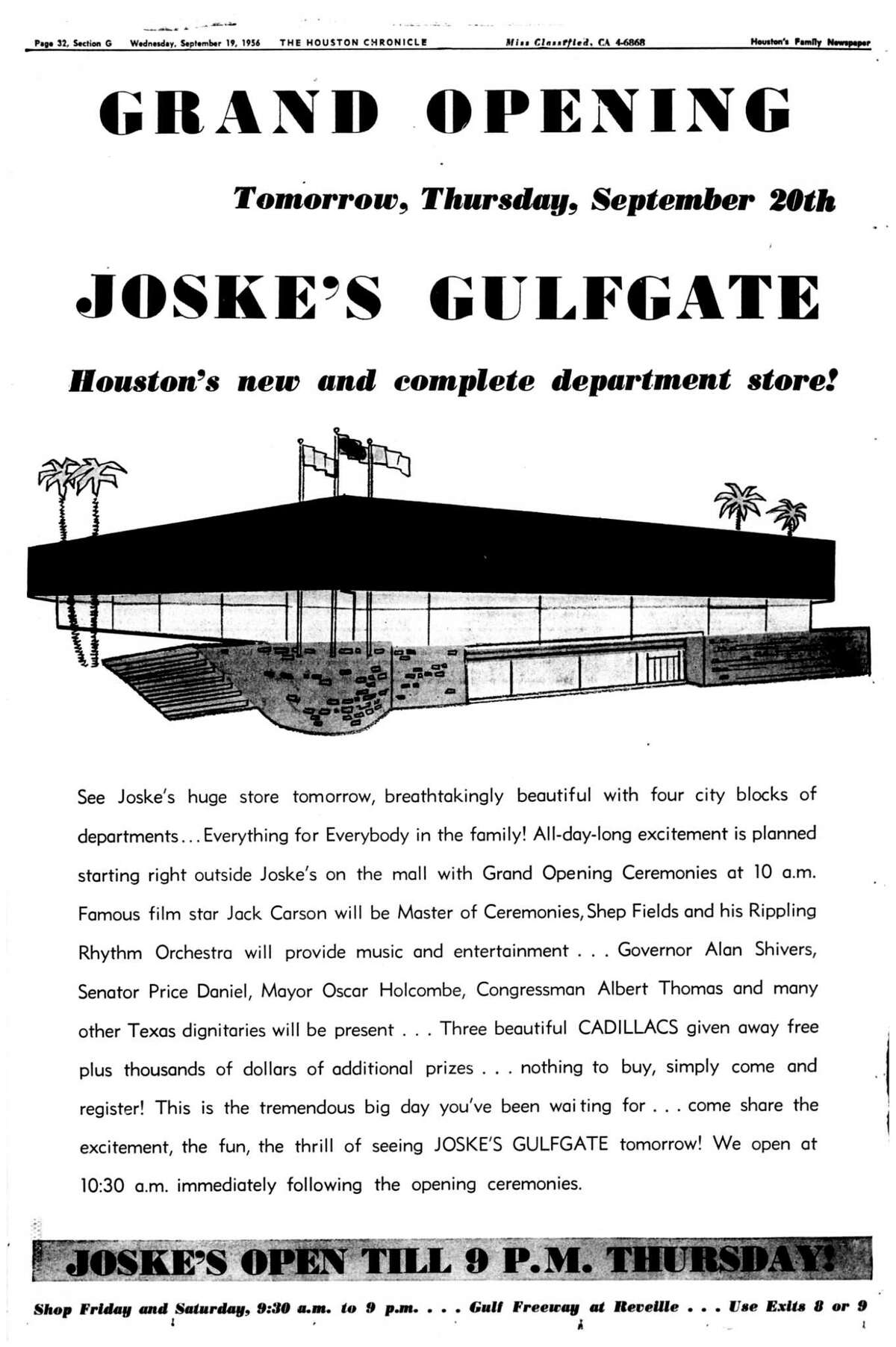 Giant Gulfgate Center Opened With Fanfare