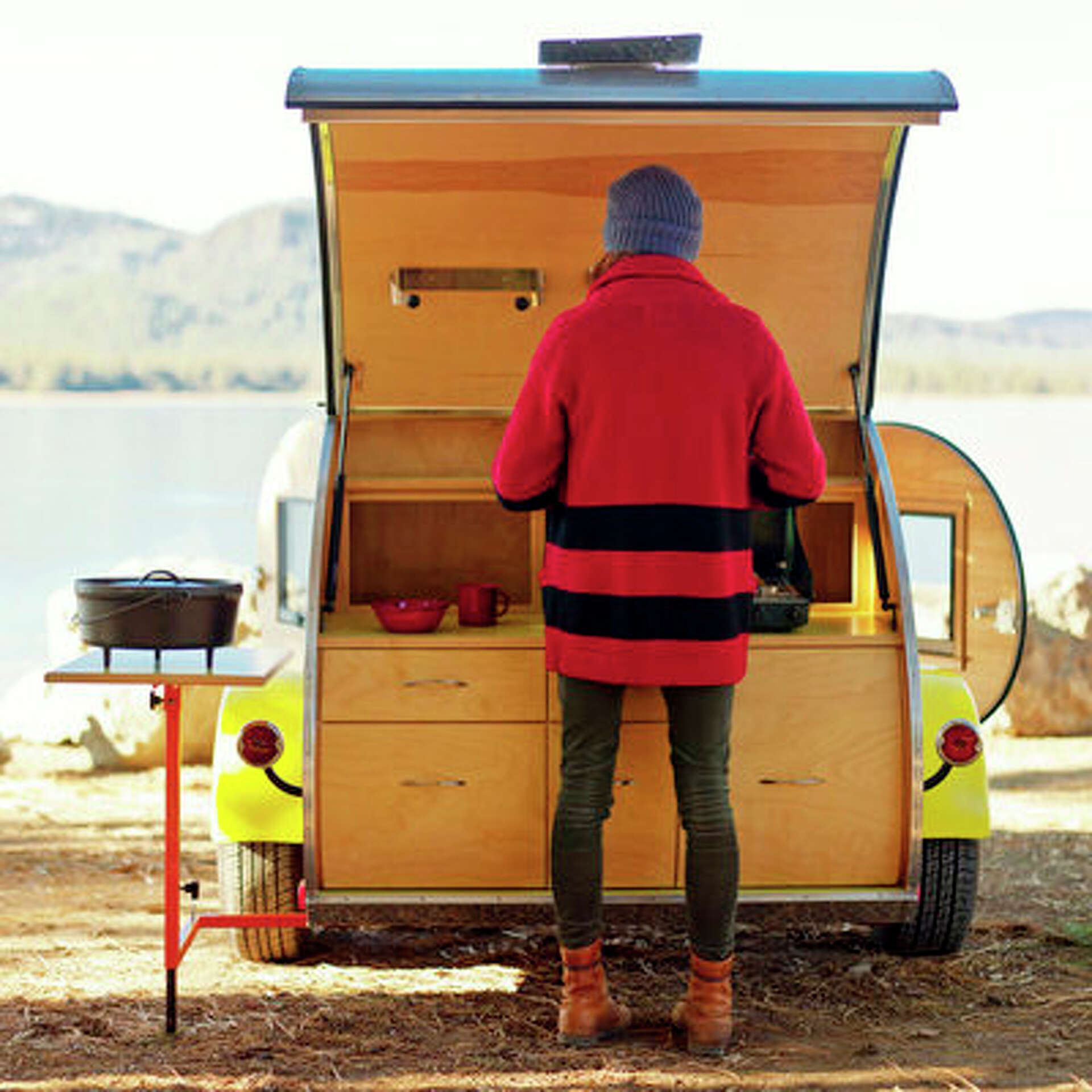 10 clever camping hacks