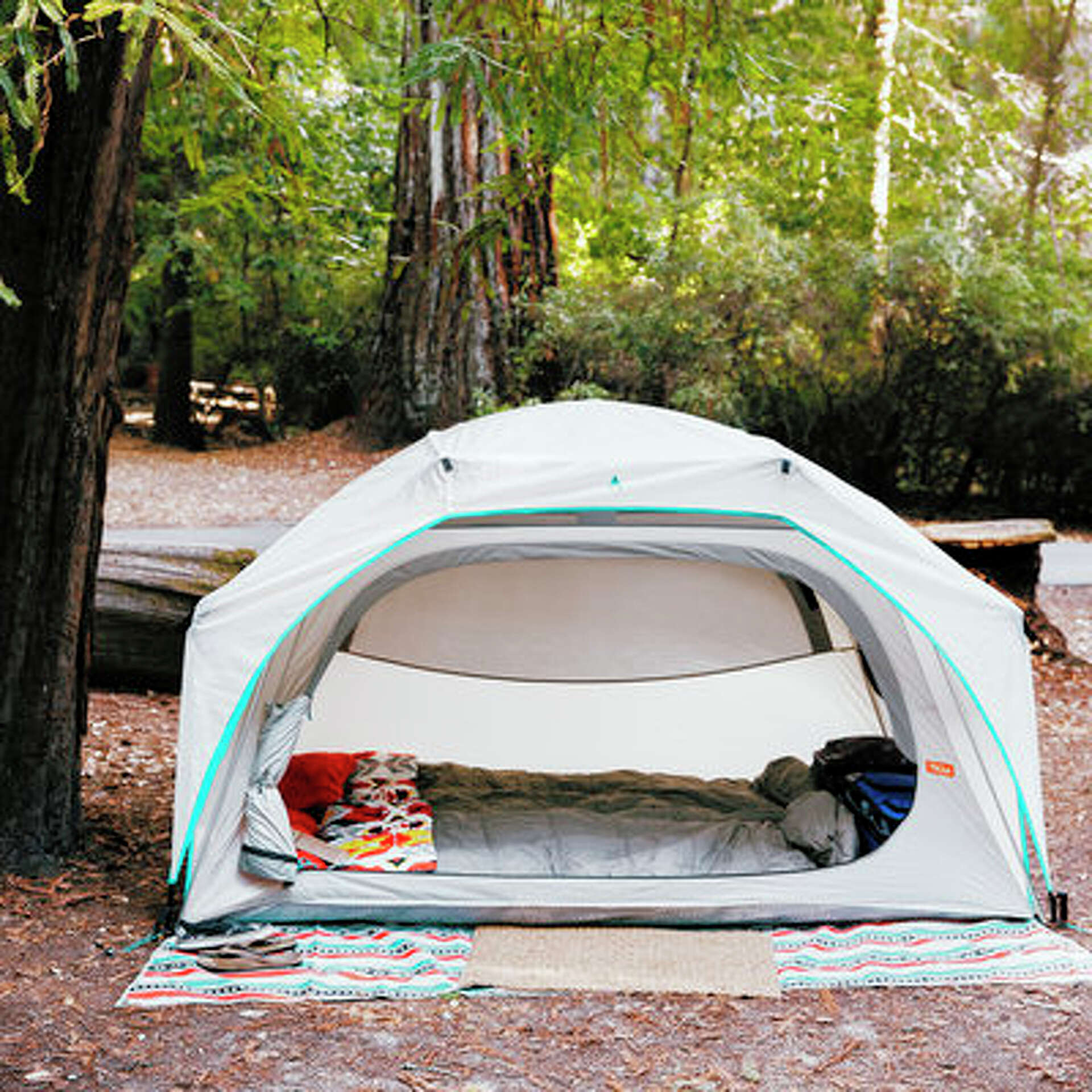 10 clever camping hacks