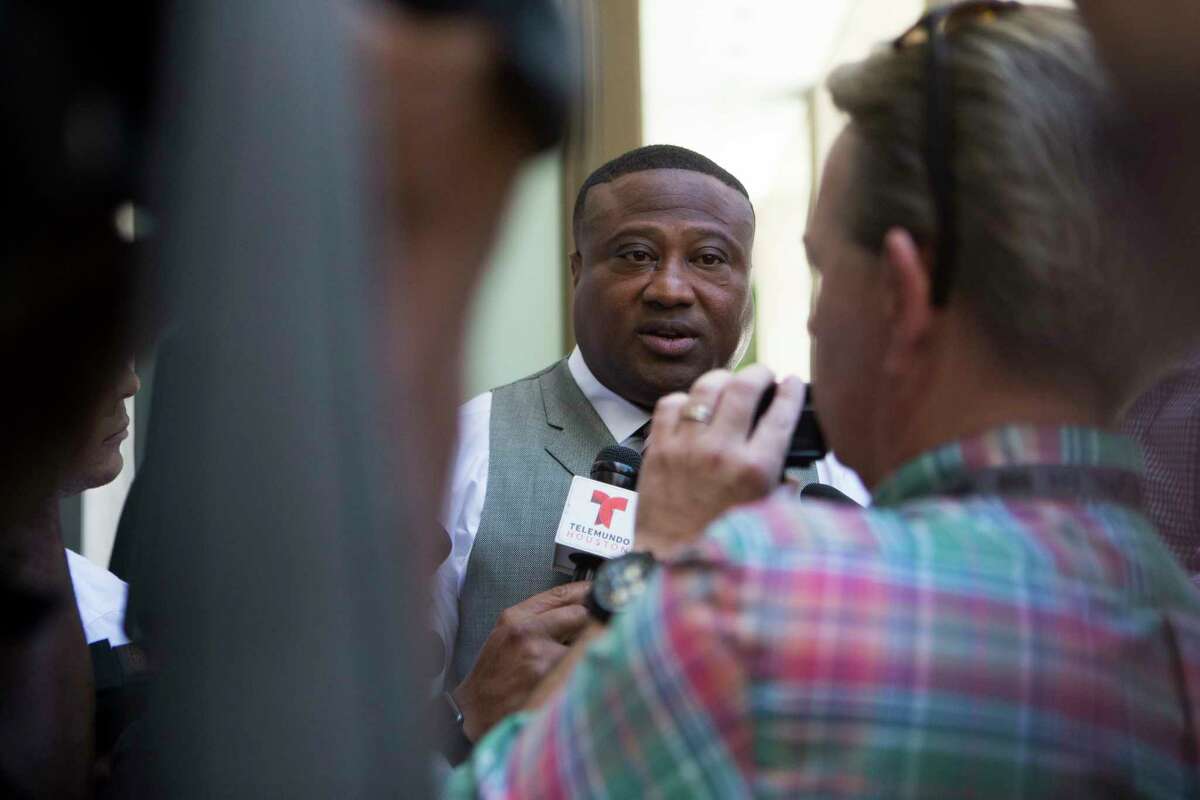 Quanell X sued by family alleging he passed himself off as a lawyer