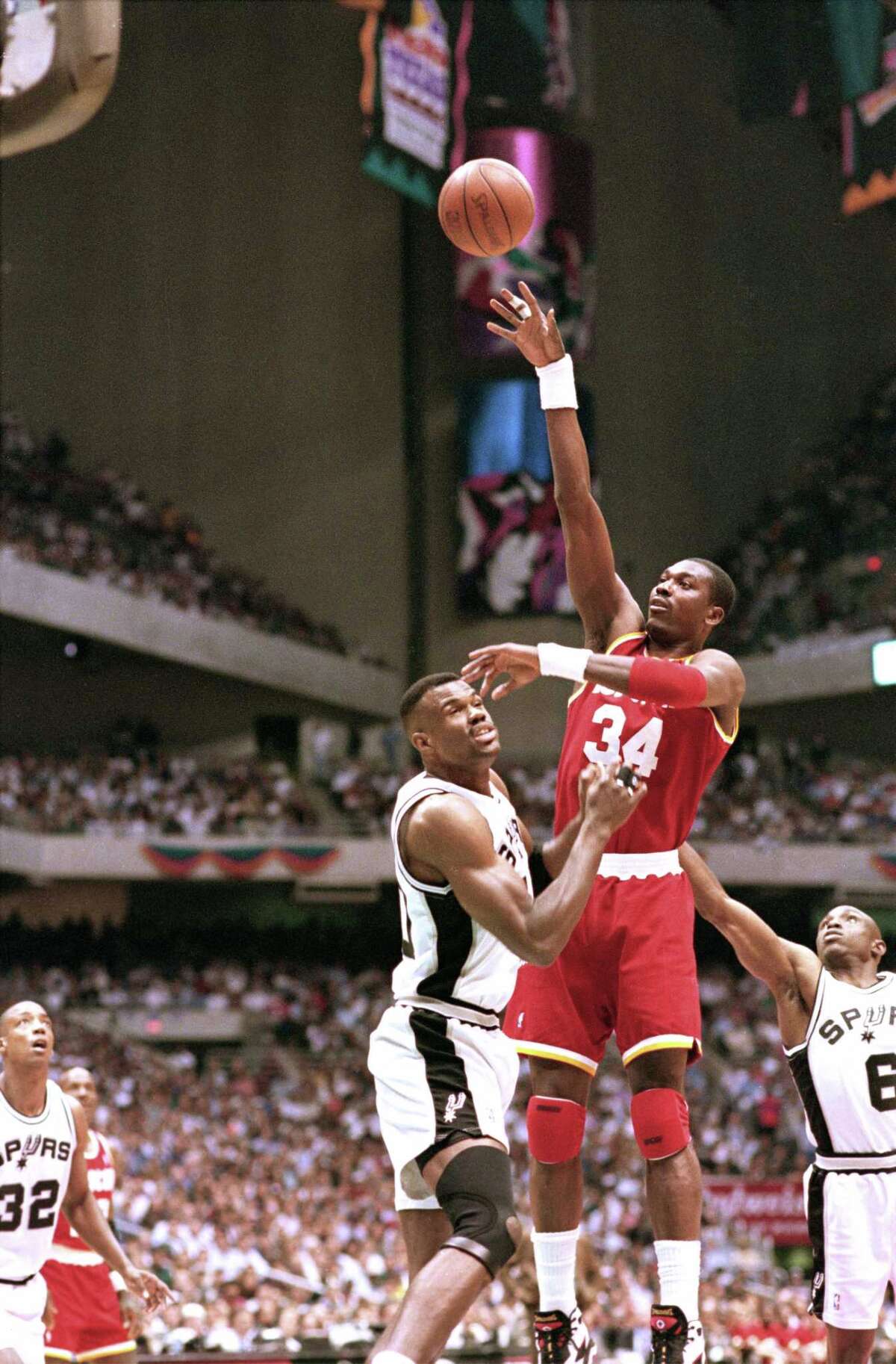 Rockets-Spurs: A playoff rivalry reborn
