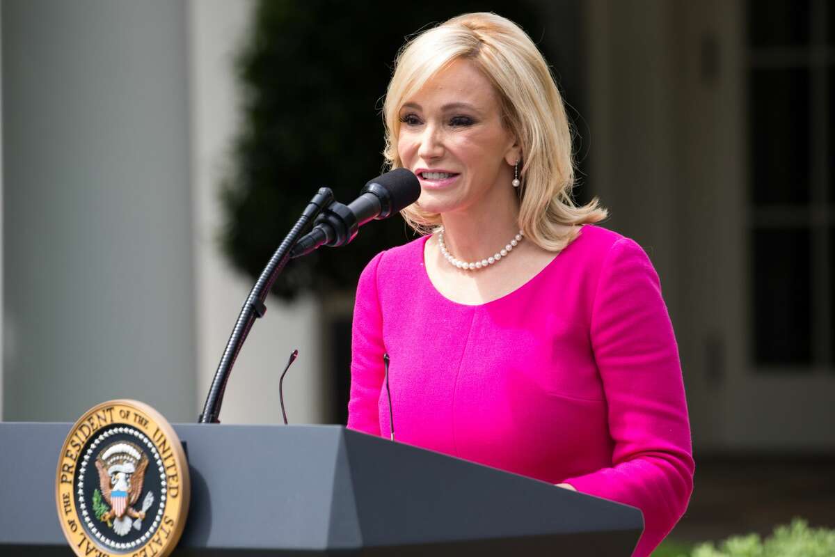 Trump's spiritual adviser: Send me your Jan. paycheck or face divine ...