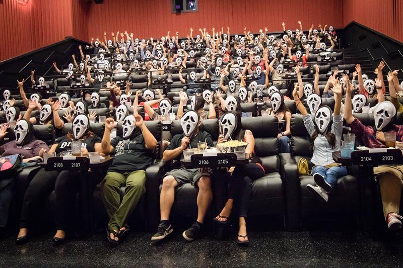 Local movie theater offers free tickets to Laredo teachers