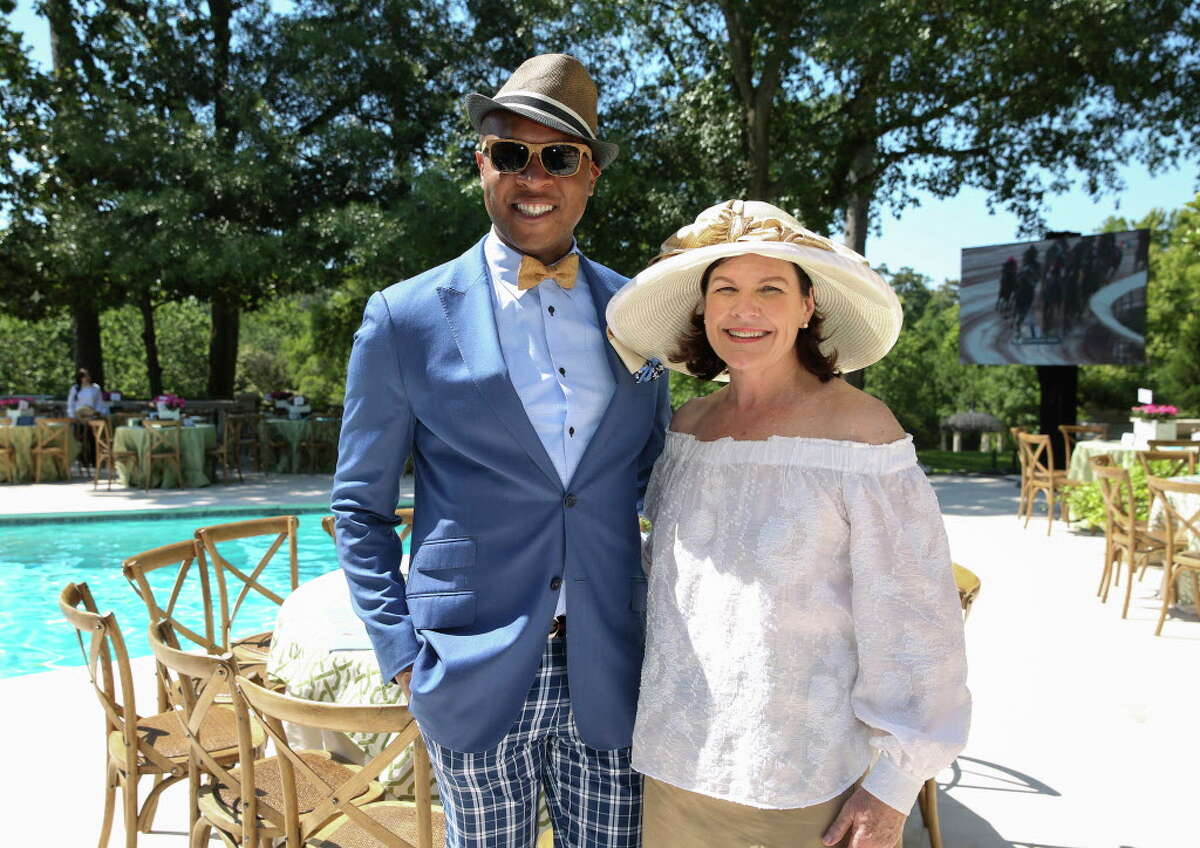 VIP view: Judging a Kentucky Derby best dressed contest at Fertitta Downs