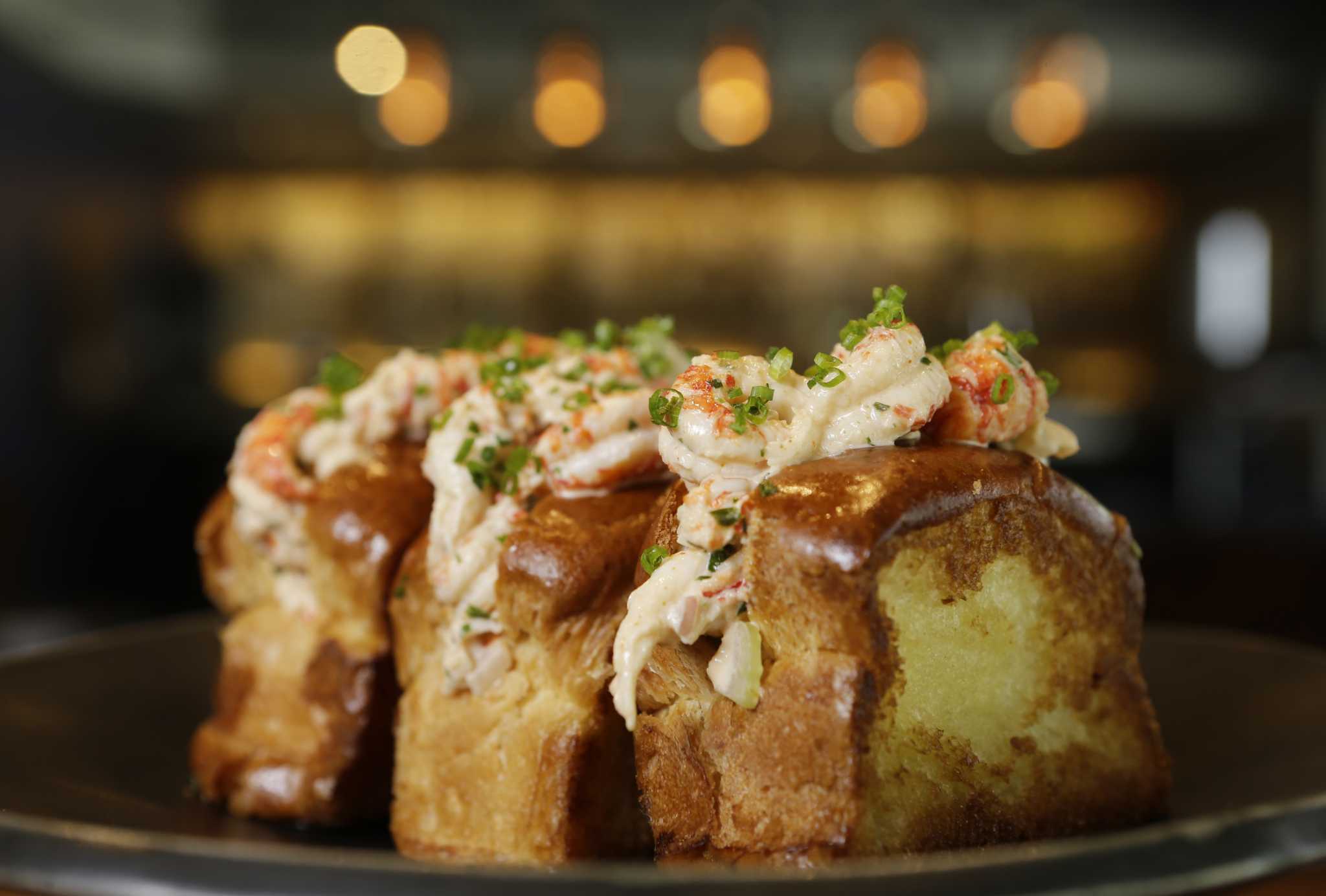 Houston restaurants see evolution in bar-food menus