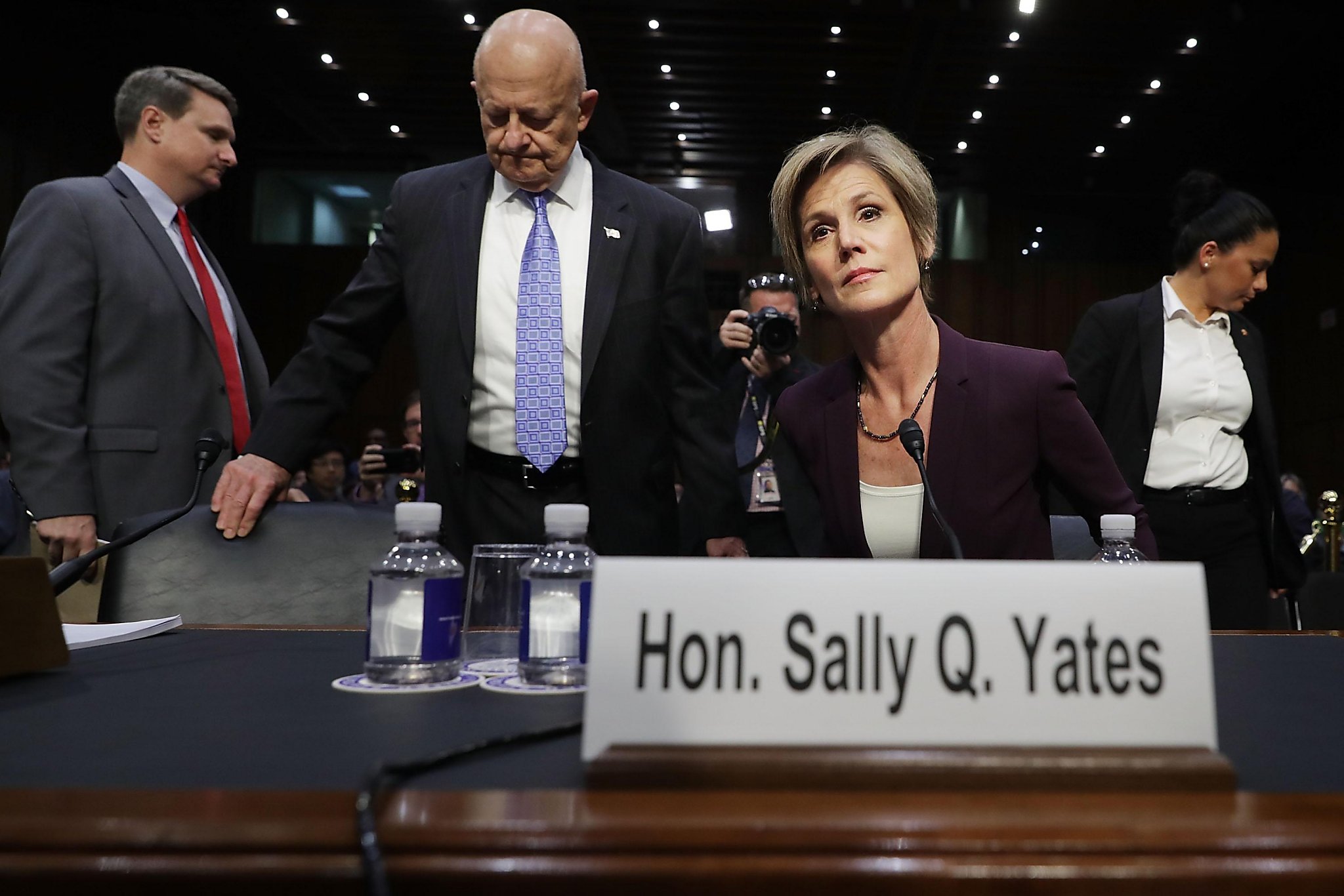 Former justice official Yates says she warned Trump team about Flynn