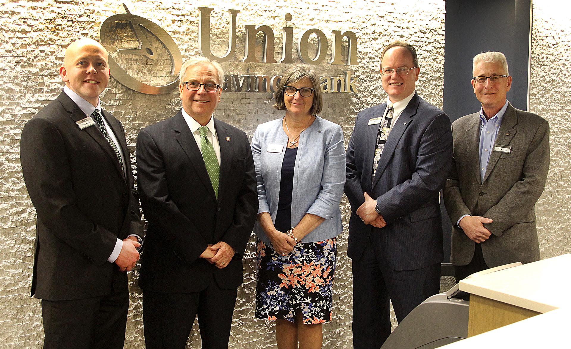 Union Savings Bank unveils renovated Bethel branch