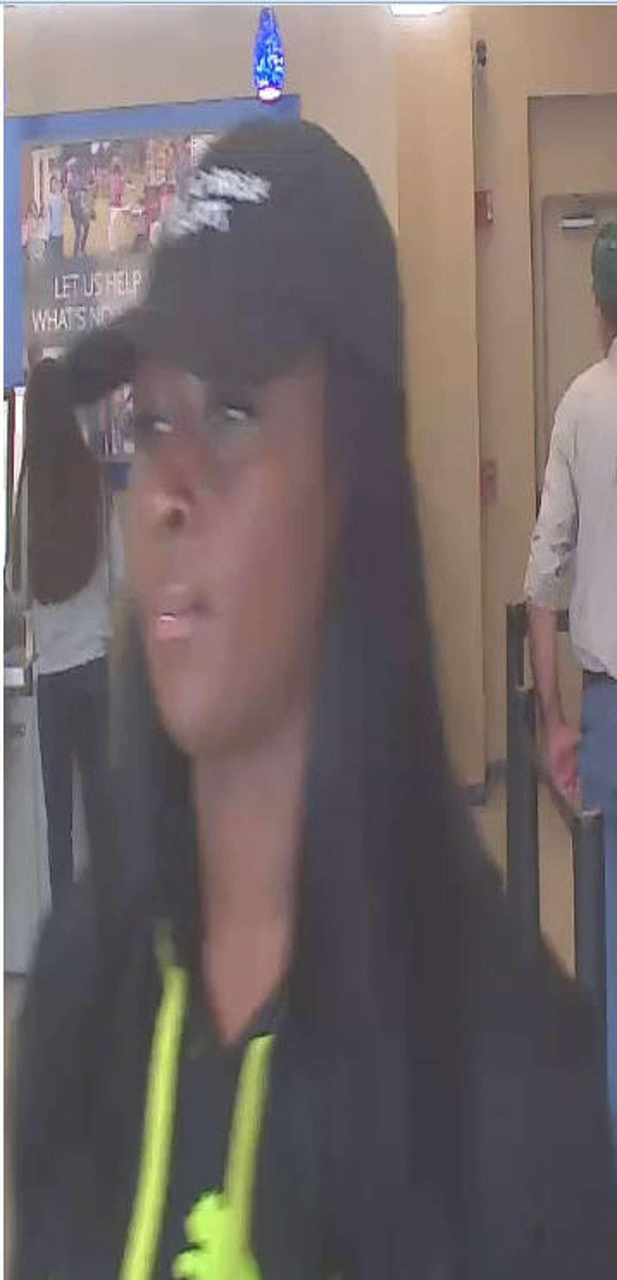Feds: 2 women on bank robbery spree around Houston