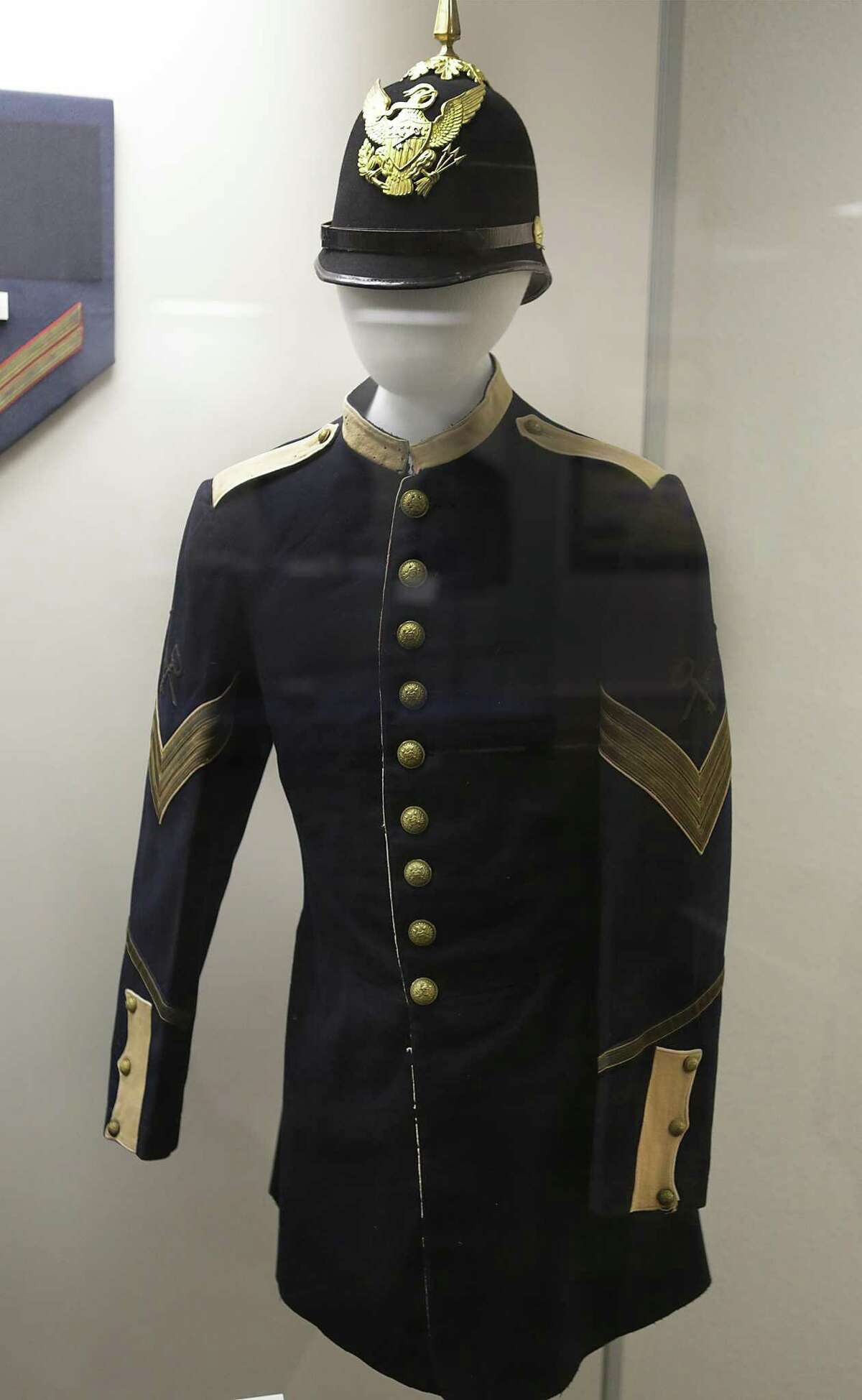 Evolution of Army uniforms woven into San Antonio history