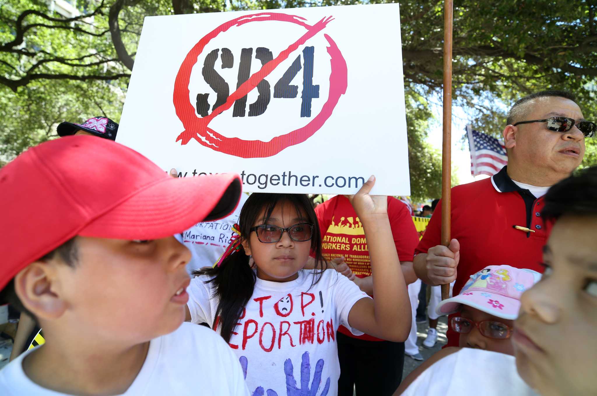 Rodriguez: With SB 4, Texas GOP has turned its back on Latinos