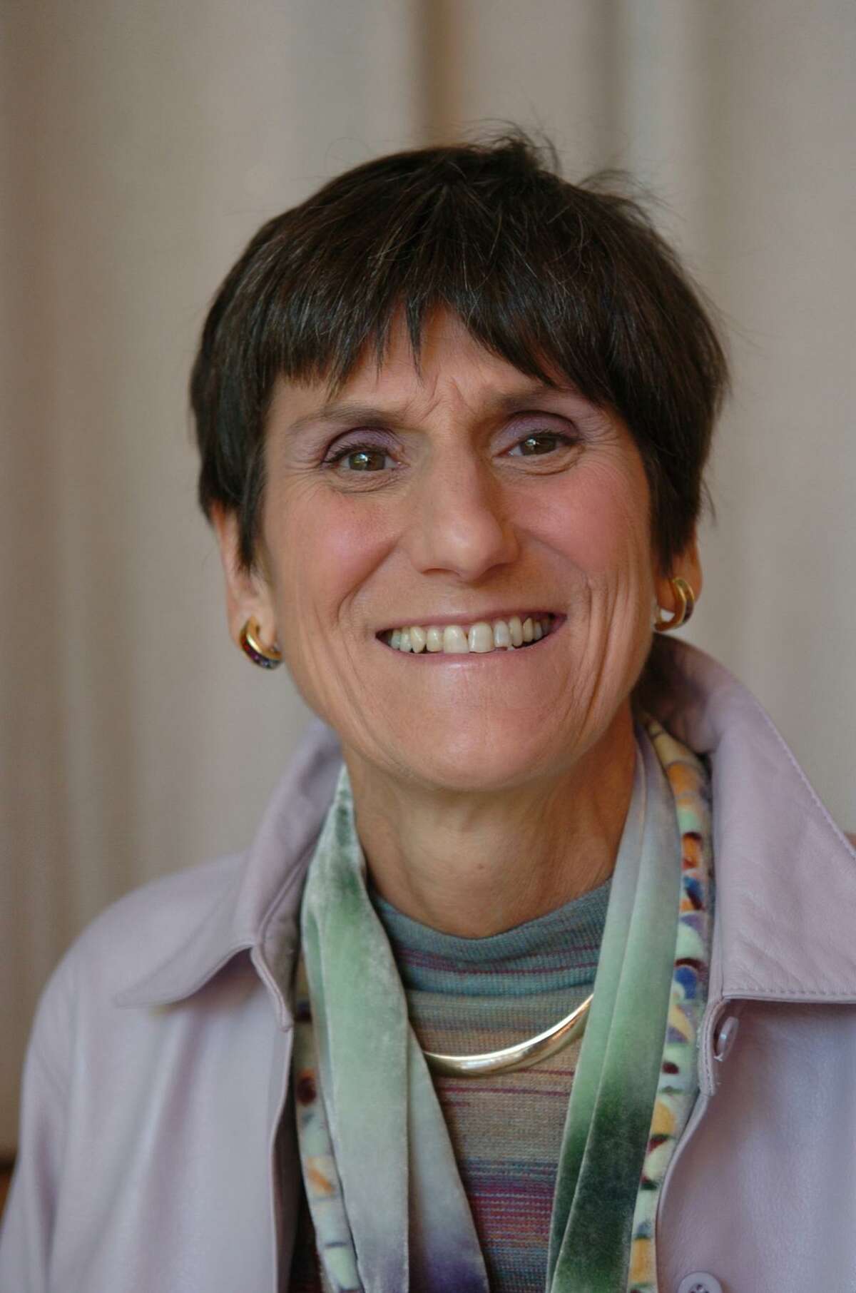 DeLauro to lead town hall meeting Wednesday in Milford