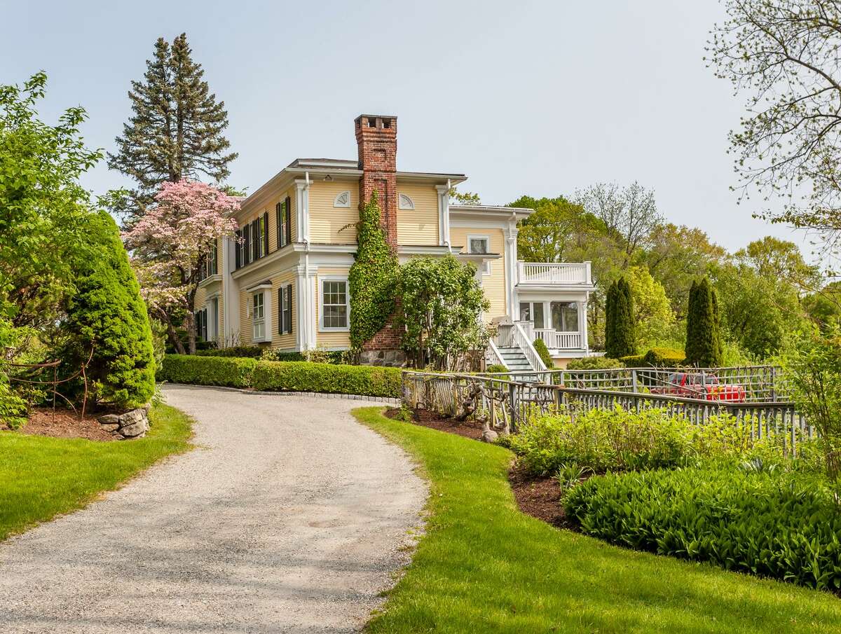 Eclectic and distinctive Washington house