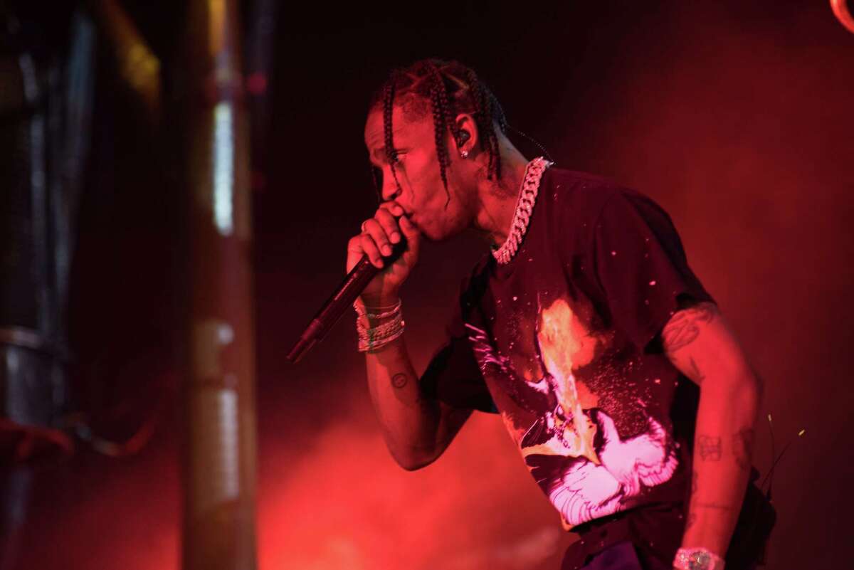Video: Travis Scott surprises Houston fans with circus-themed ...