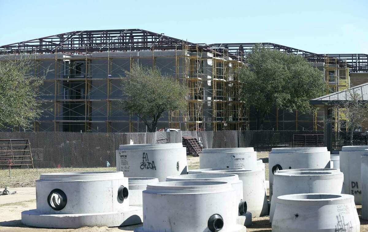 Fort Hood’s aging facilities reveal gathering crisis for Army