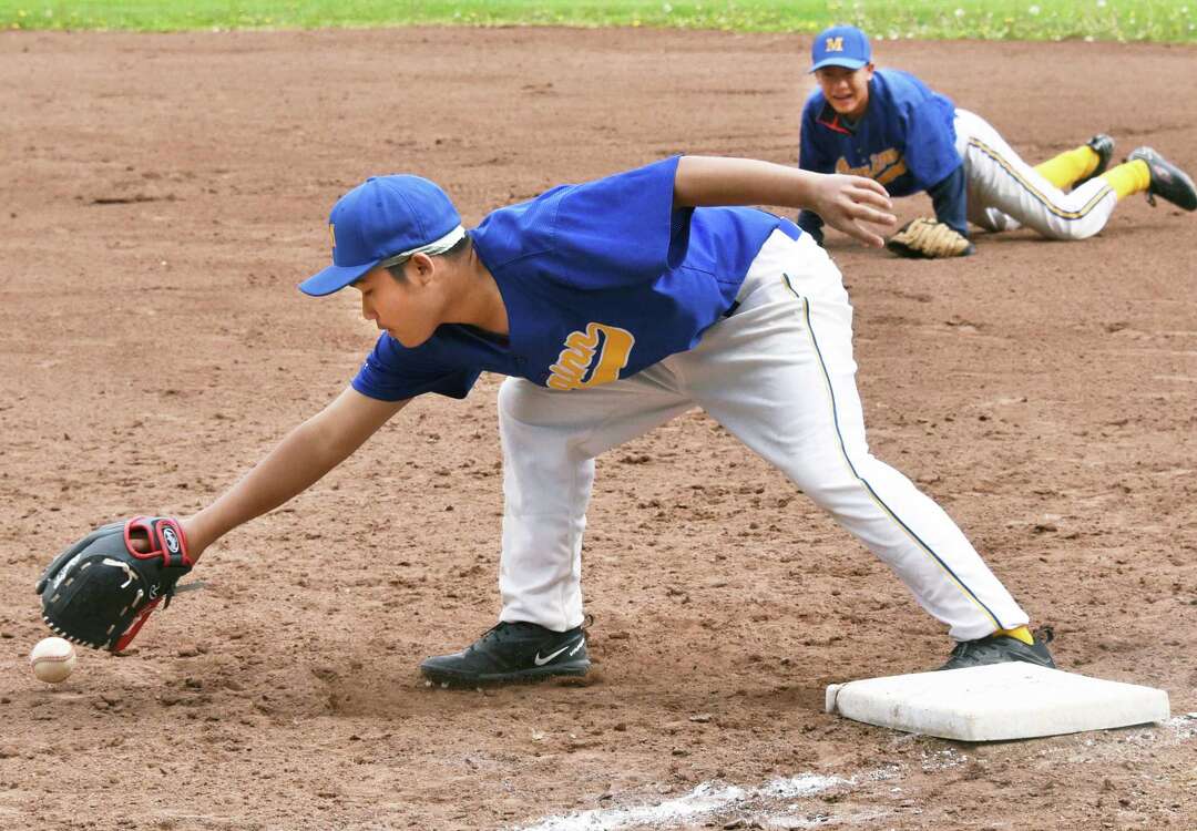 Churchill: For team of refugees, baseball is a path to joy