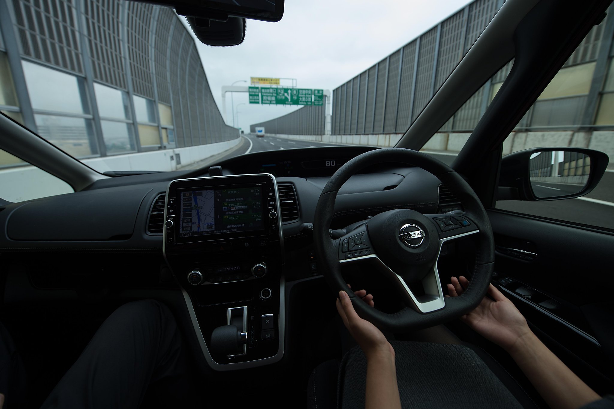 Japanese automakers race to create their own self-driving cars