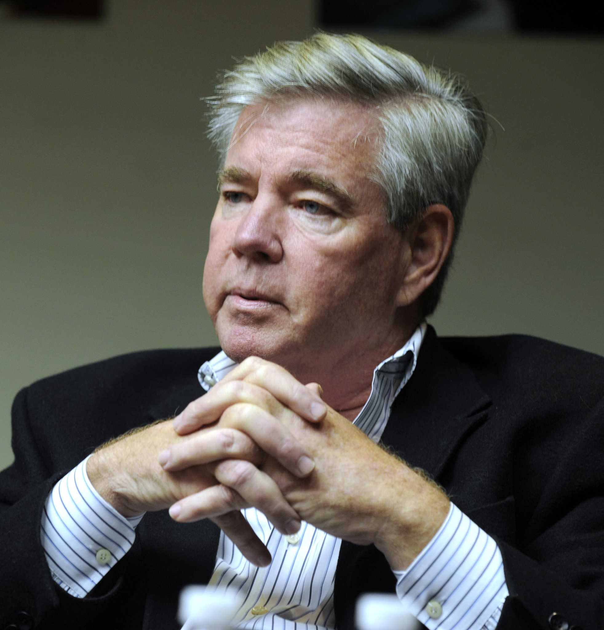 Brookfield explores buying downtown property for parking, library