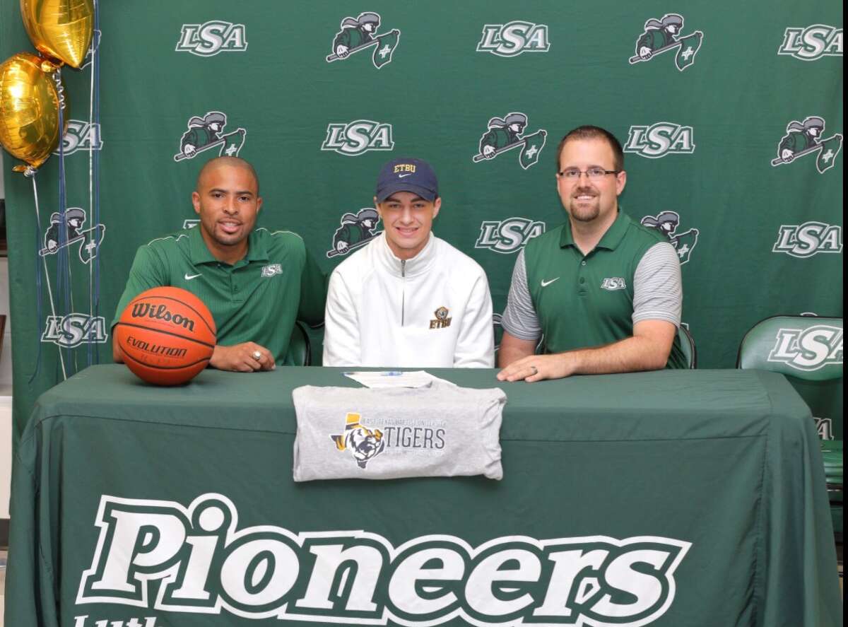 Basketball: LSA's Patrick signs with East Texas Baptist