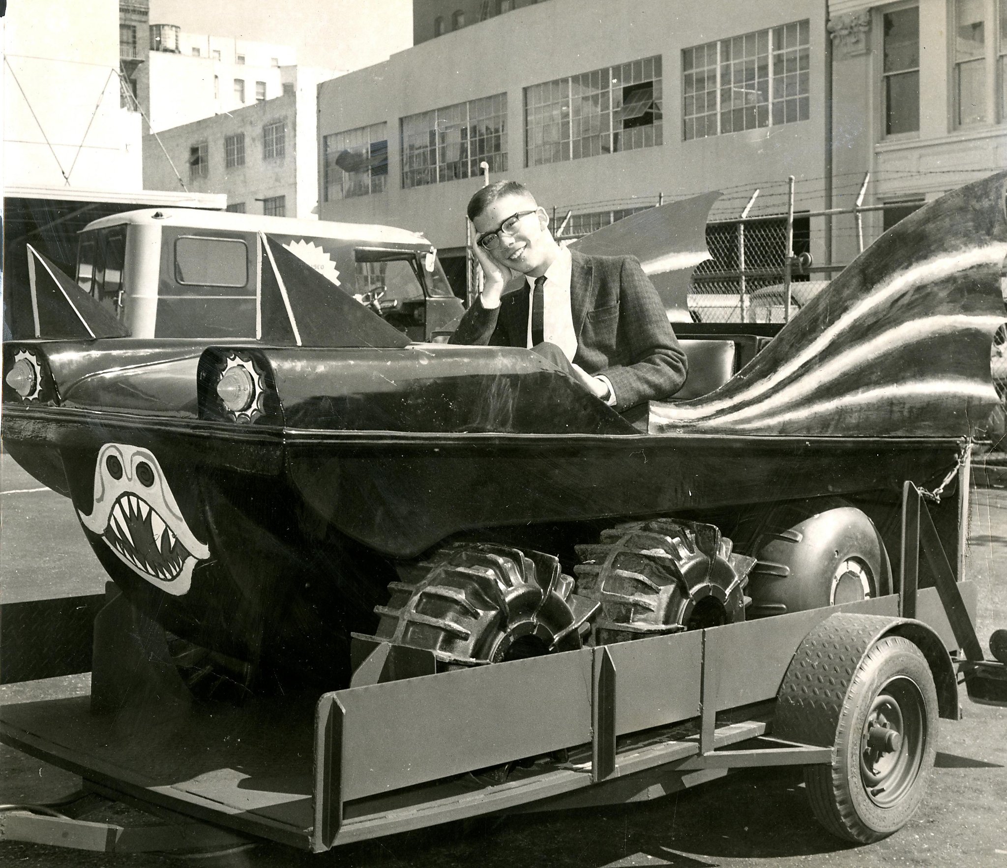 Bam! Smack! Pow!: We found the winner of The Chronicle’s ‘Batmobile ...
