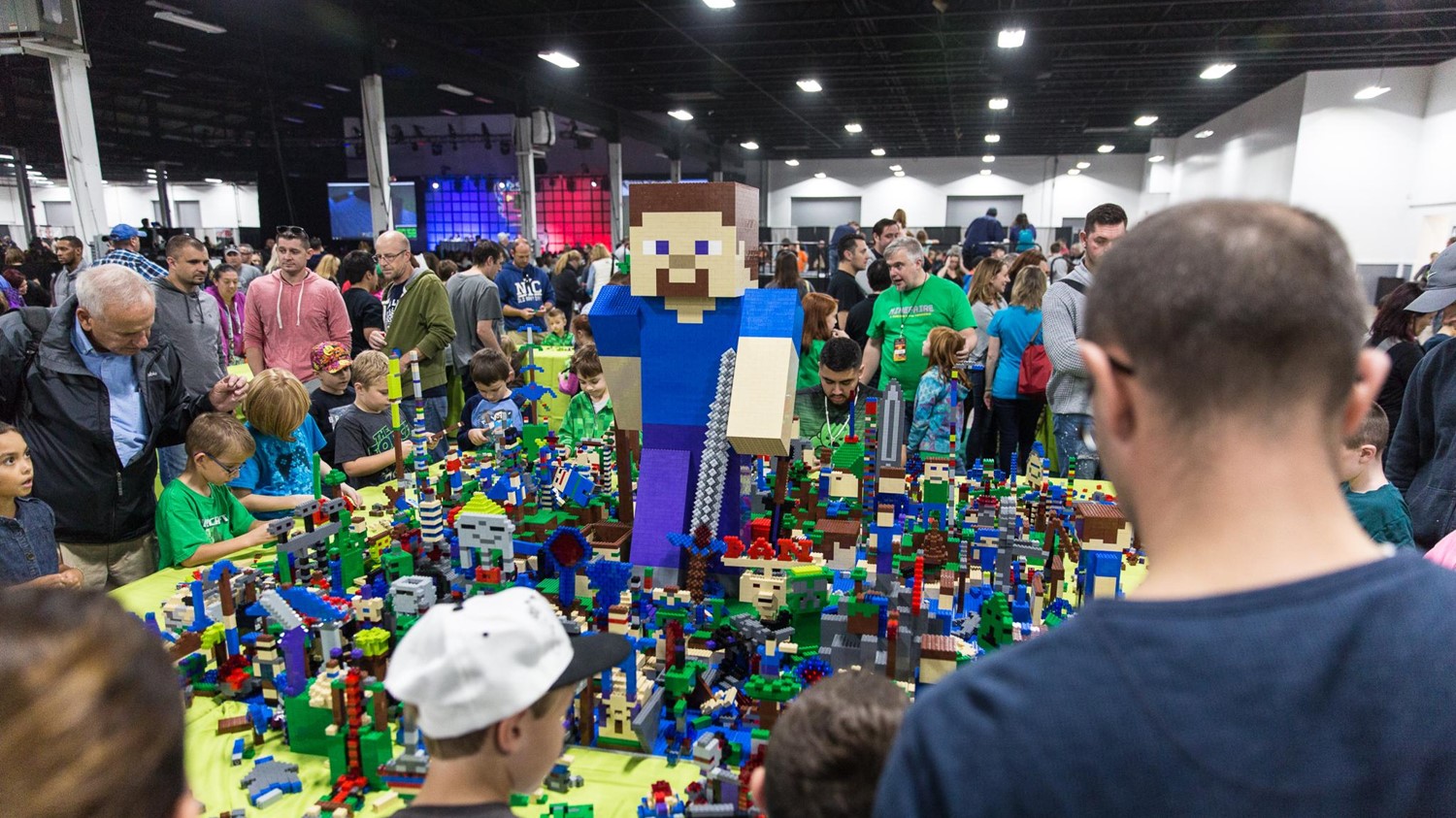 Minefaire brings 'Minecraft' to life in Houston