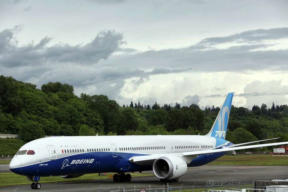 Watch: Boeing draws huge 787 over U.S. during 18-hour flight ...