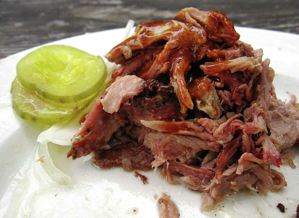 Flying Pig BBQ veers off course in Smoke’s old spot in Stone Oak