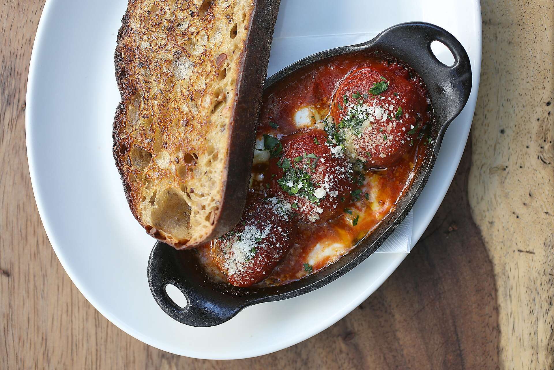 Contrada on Union Street updates the familiar Cal-Ital