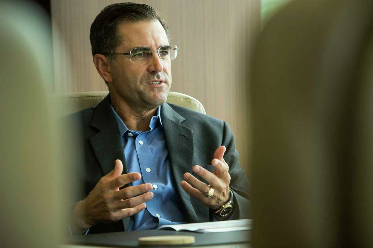 Jeff Miller, named Halliburton CEO, has experience taking the reins