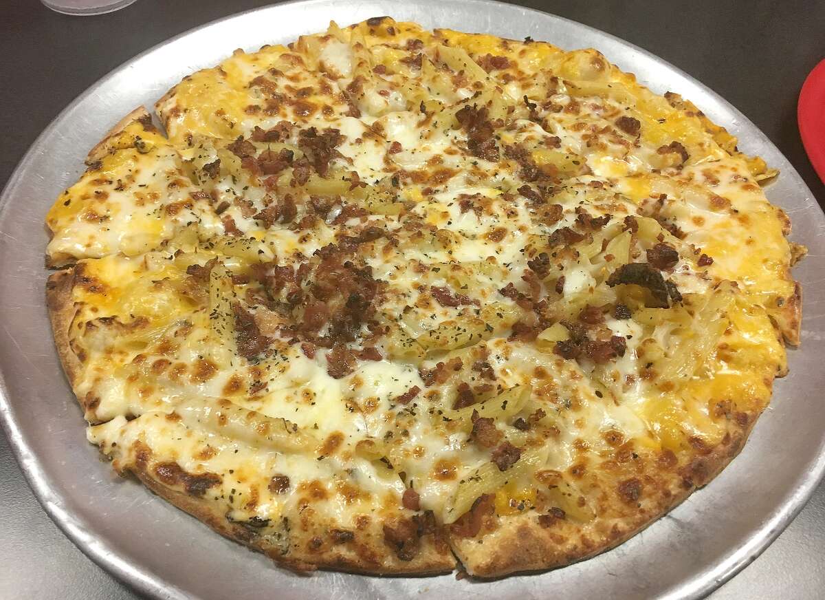 You Gotta Eat: Firehouse Pizza in Peoria