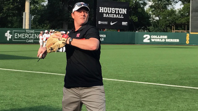 Major Applewhite tosses first pitch at UH's game against Cincinnati