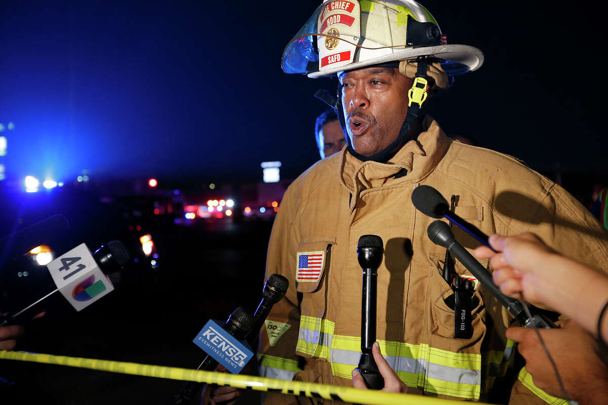 San Antonio firefighter died because his safety device didn’t work ...