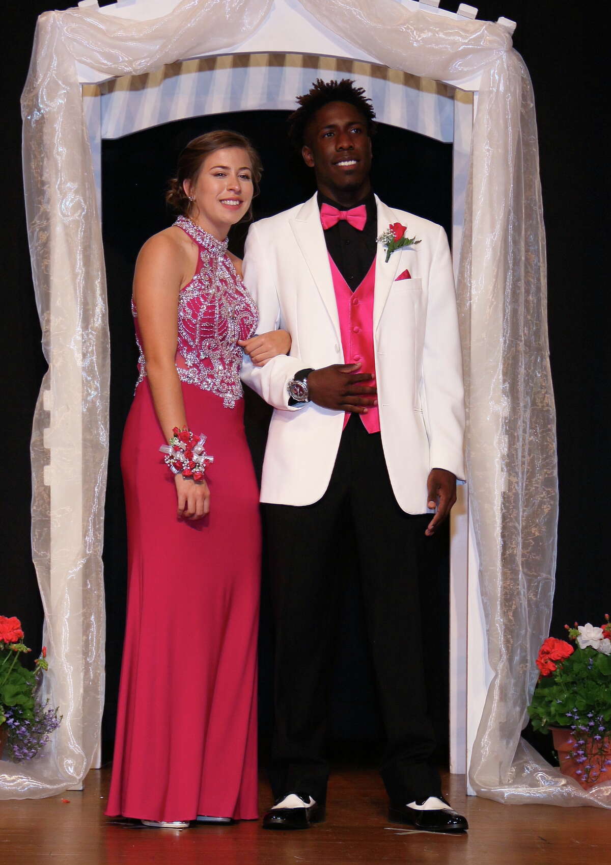 SEEN: 2017 Scotia-Glenville Junior-Senior Prom