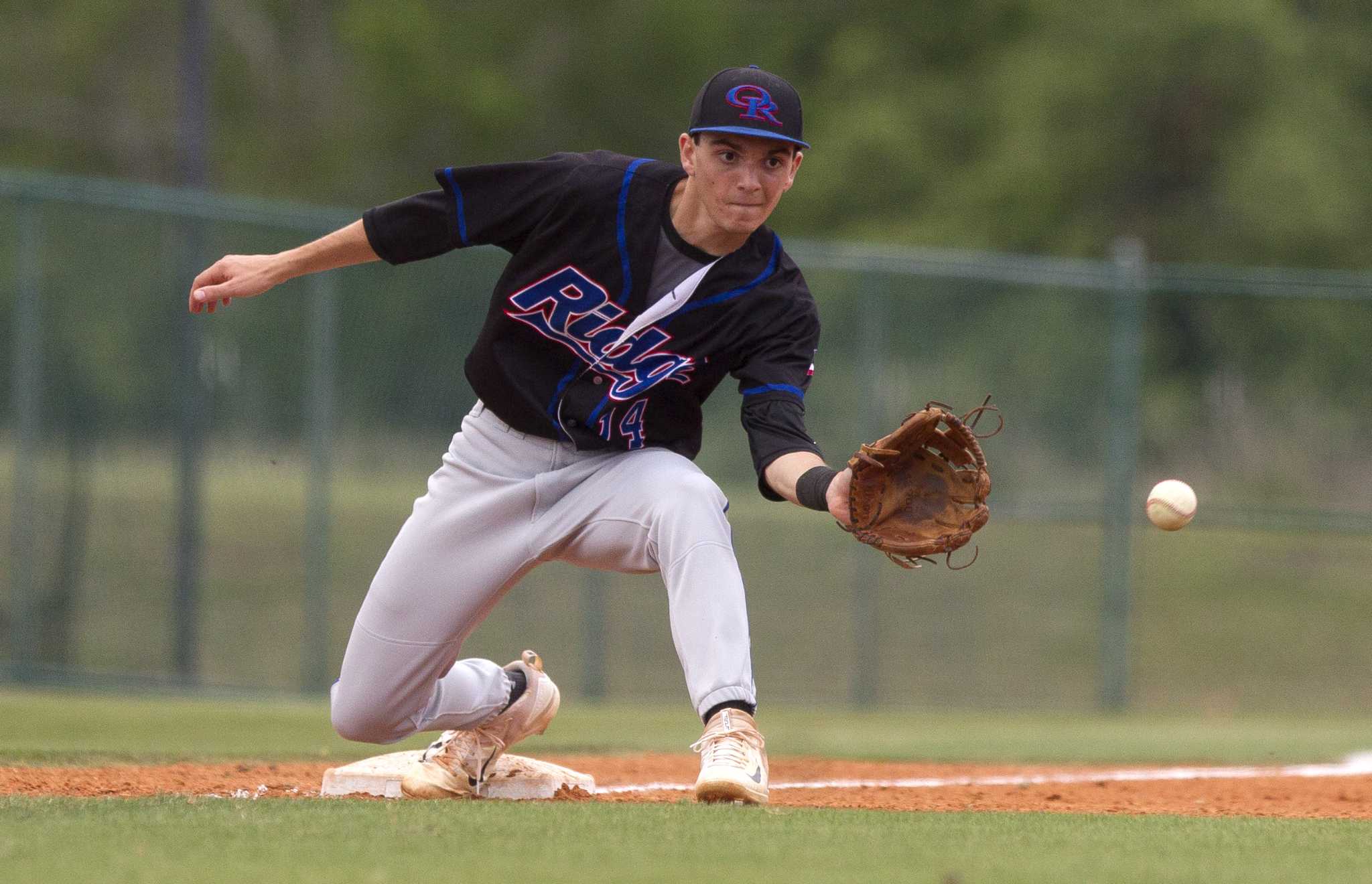 BASEBALL: Rockwall eliminates Oak Ridge with walk-off