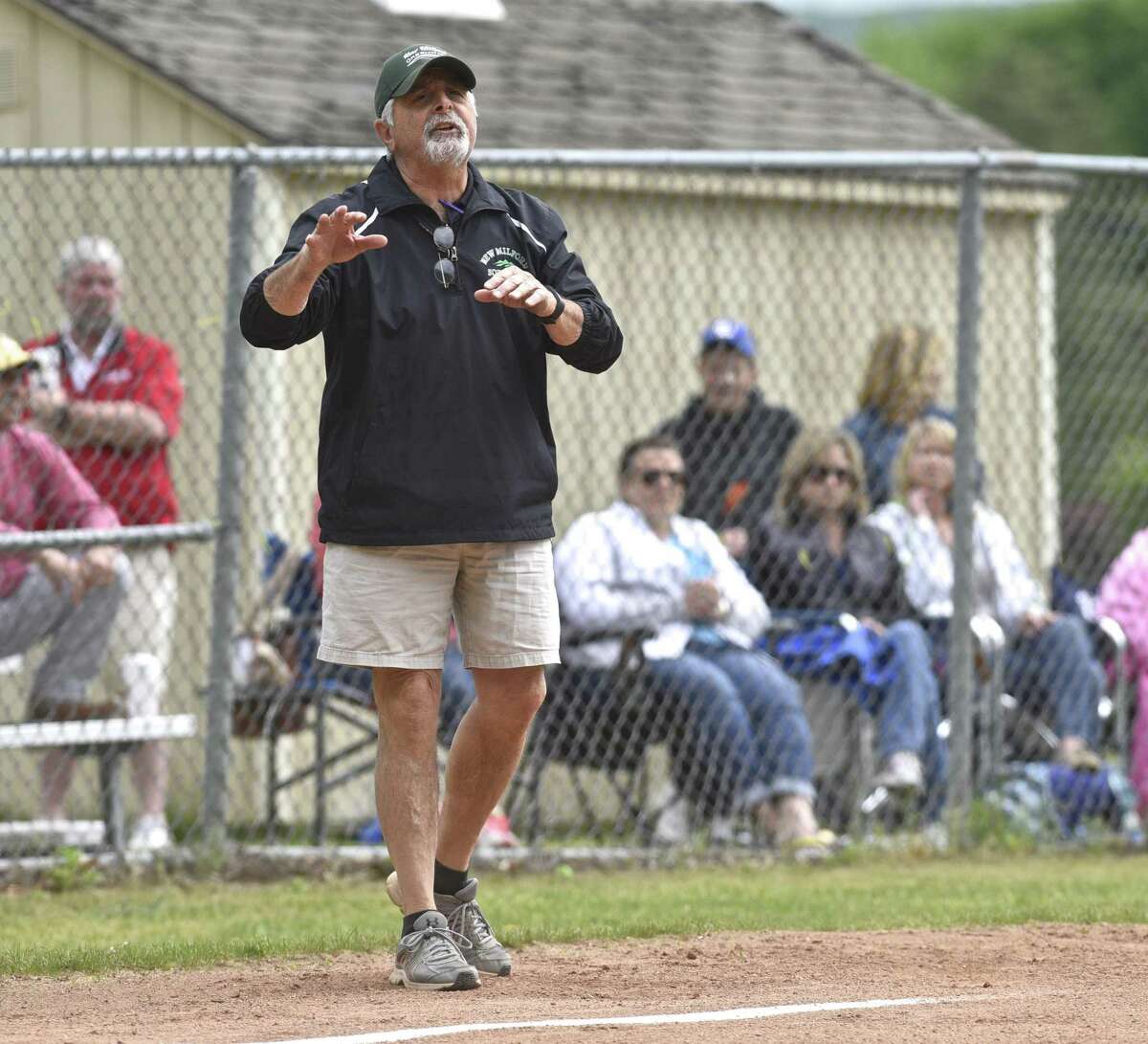 New Milford knocks off defending SWC champ Newtown in quarters