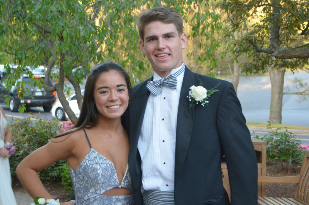 SEEN: Fairfield Ludlowe High School senior prom 2017