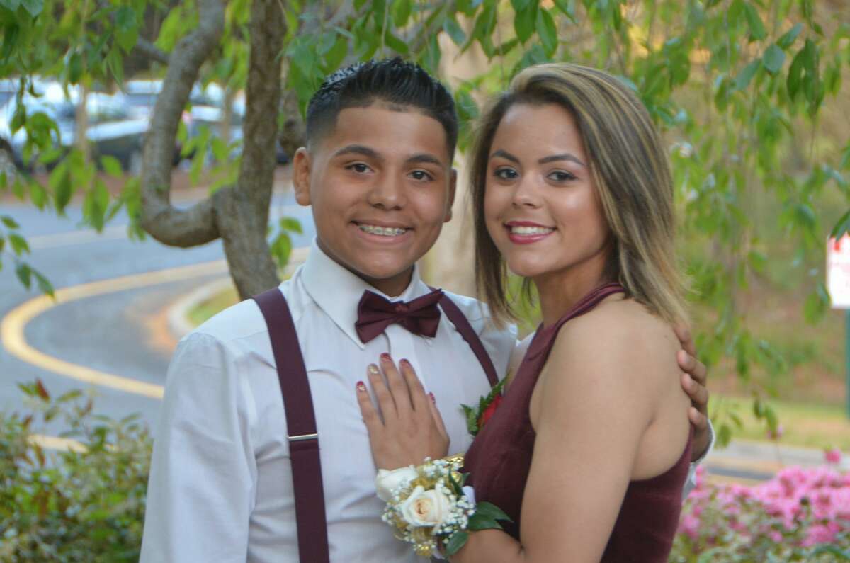 SEEN: Fairfield Ludlowe High School senior prom 2017