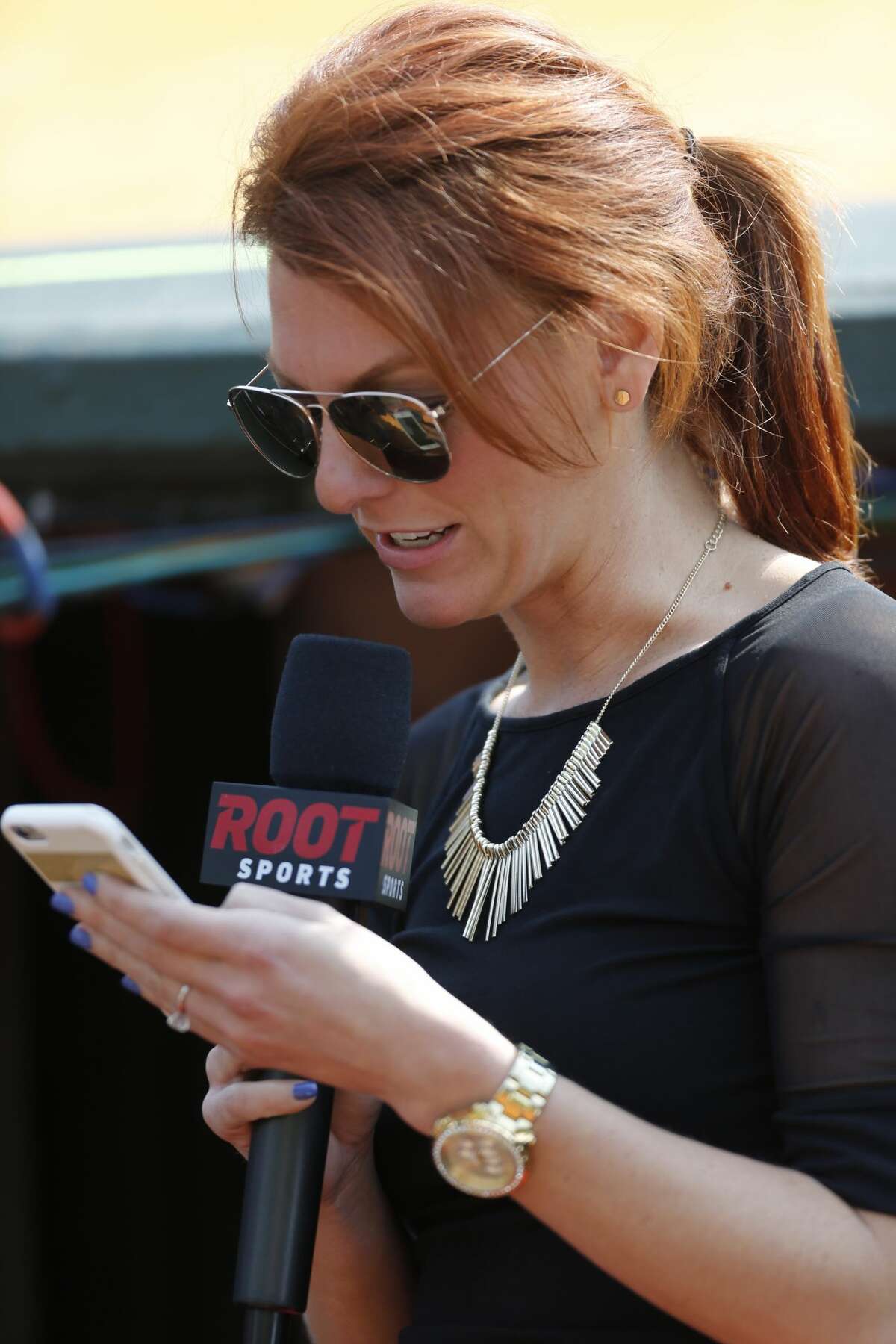 Things to know about Astros' sideline reporter Julia Morales