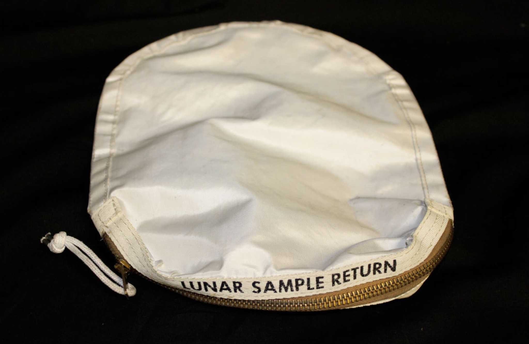 Apollo 11 artifact headed to auction, for astronomical profit